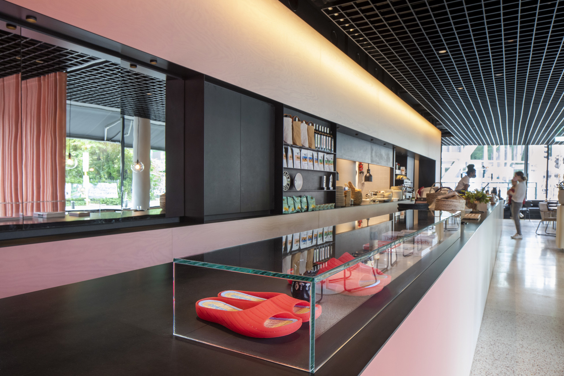 MVRDV - Casa Camper Bar