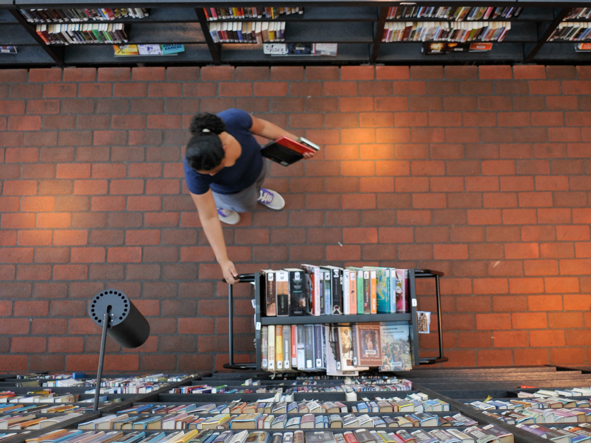 MVRDV - Book Mountain