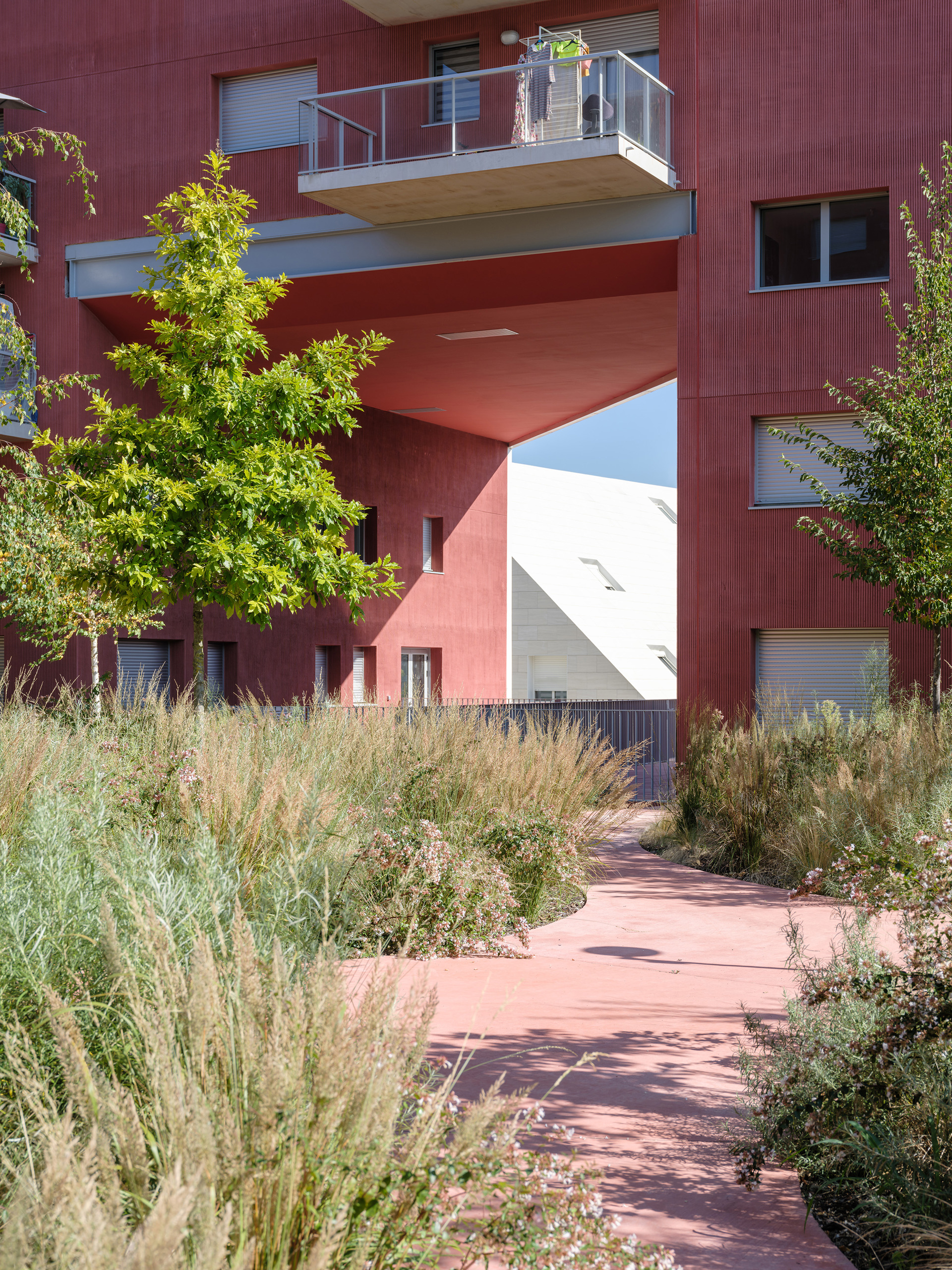 MVRDV - Ilot Queyries