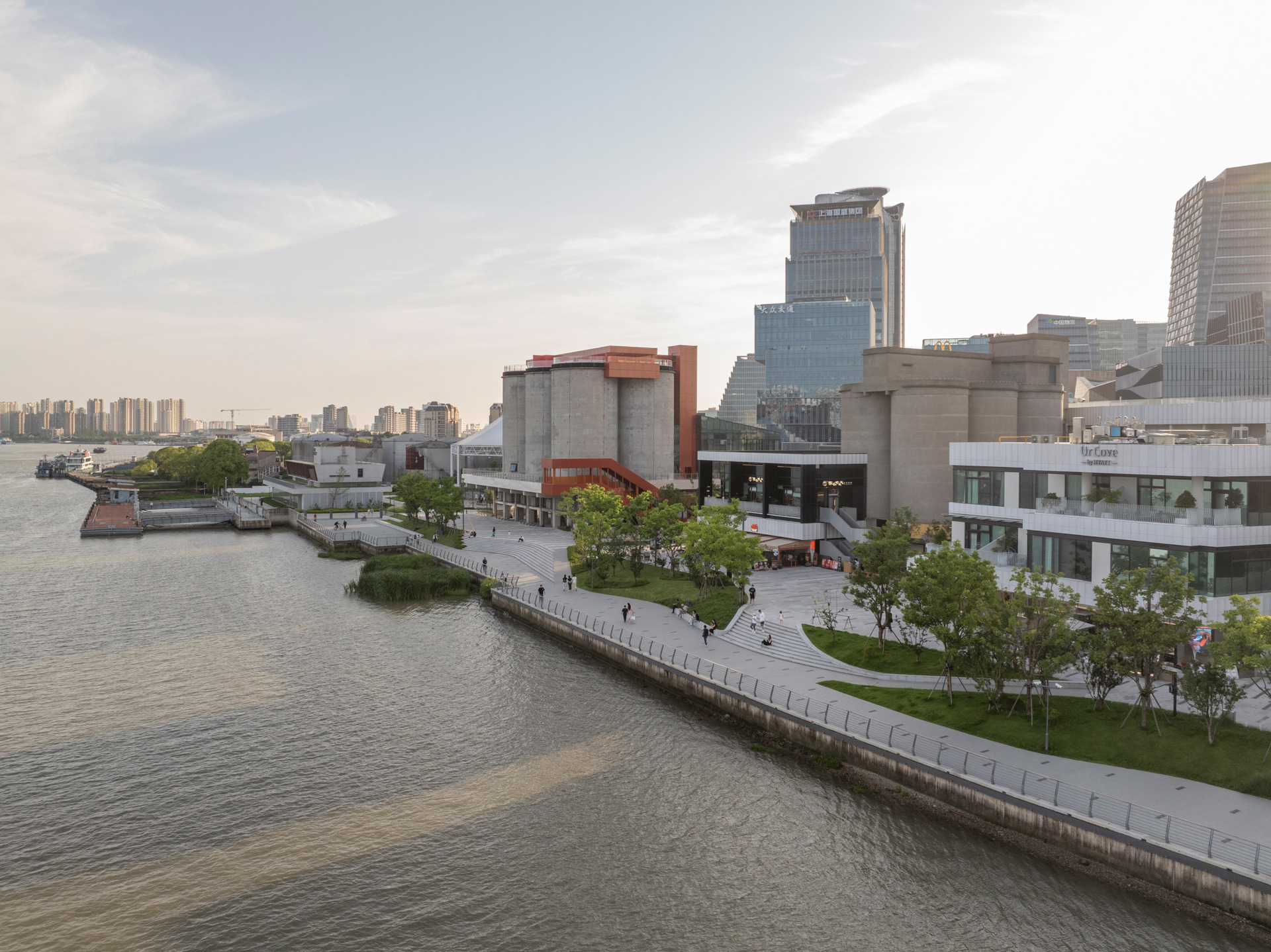 MVRDV - GATE M West Bund Dream Center