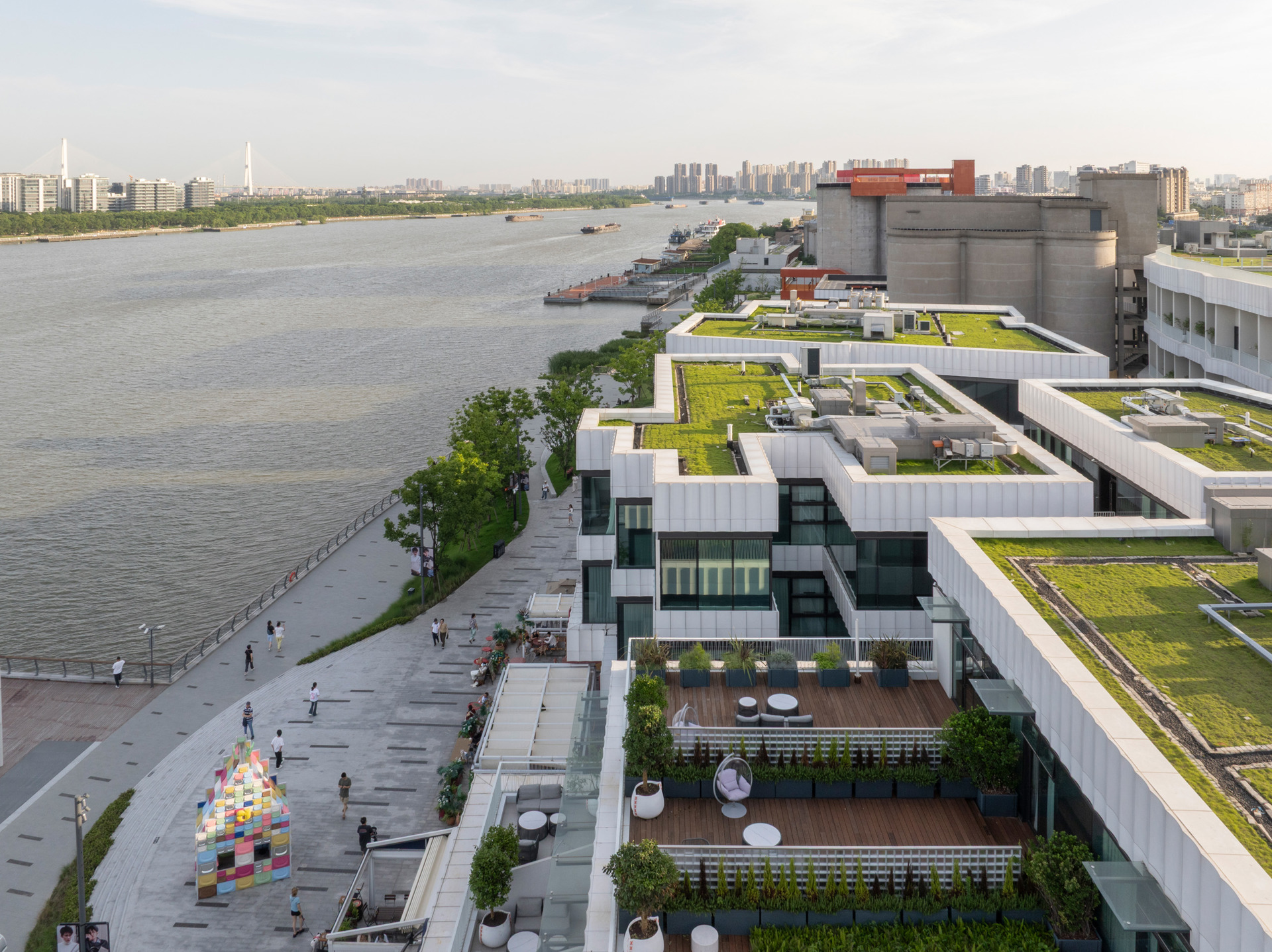 MVRDV - GATE M West Bund Dream Center