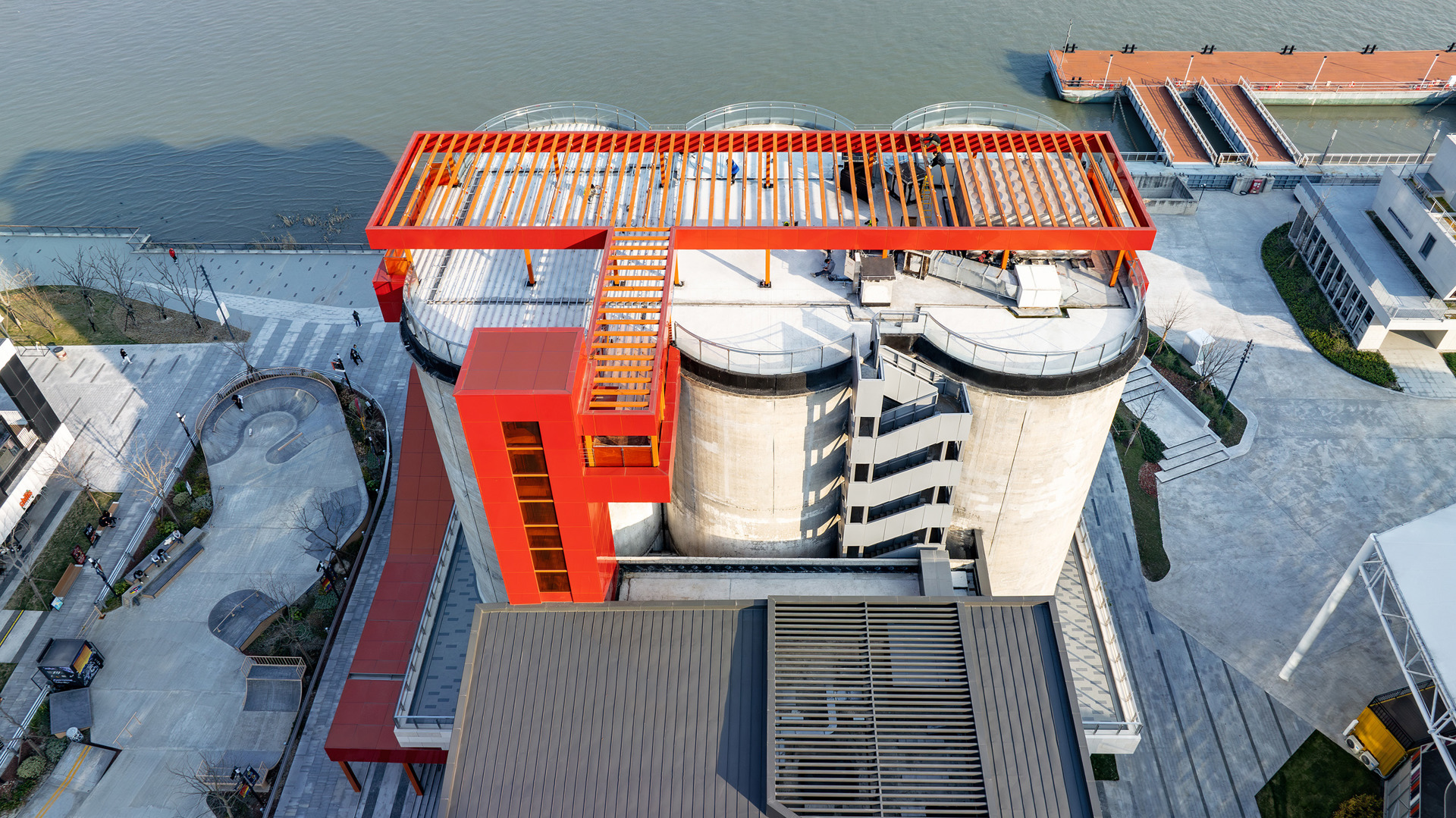 MVRDV - GATE M West Bund Dream Center
