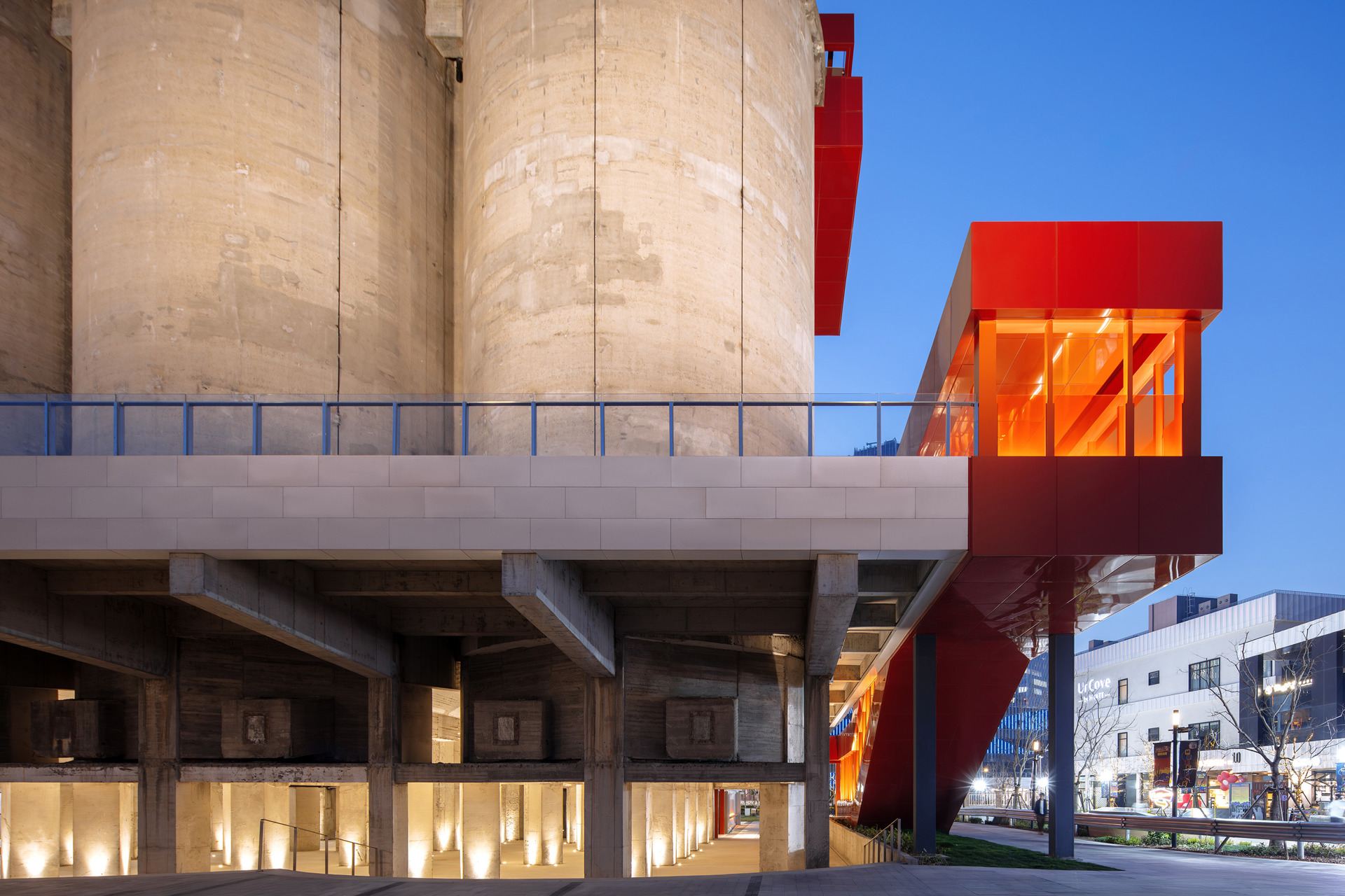 MVRDV - GATE M West Bund Dream Center