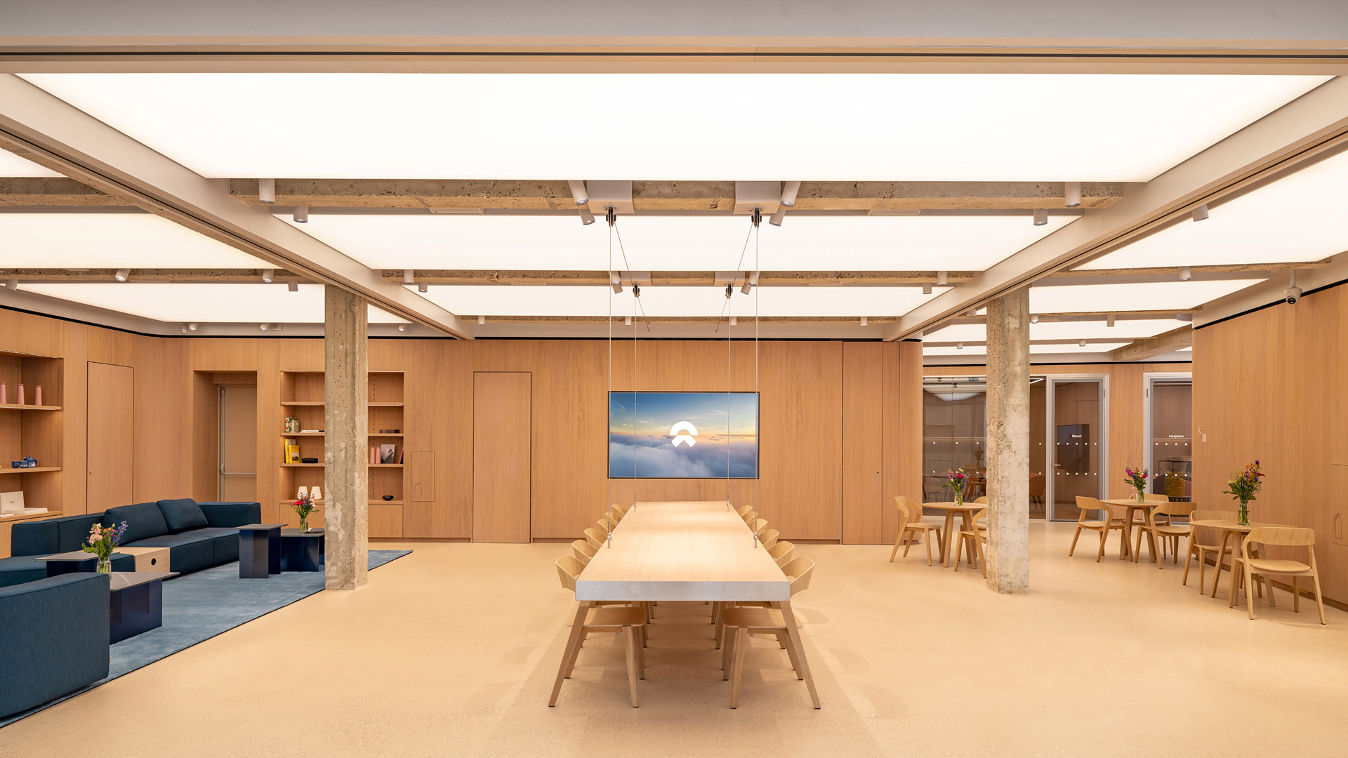 MVRDV - NIO House Rotterdam