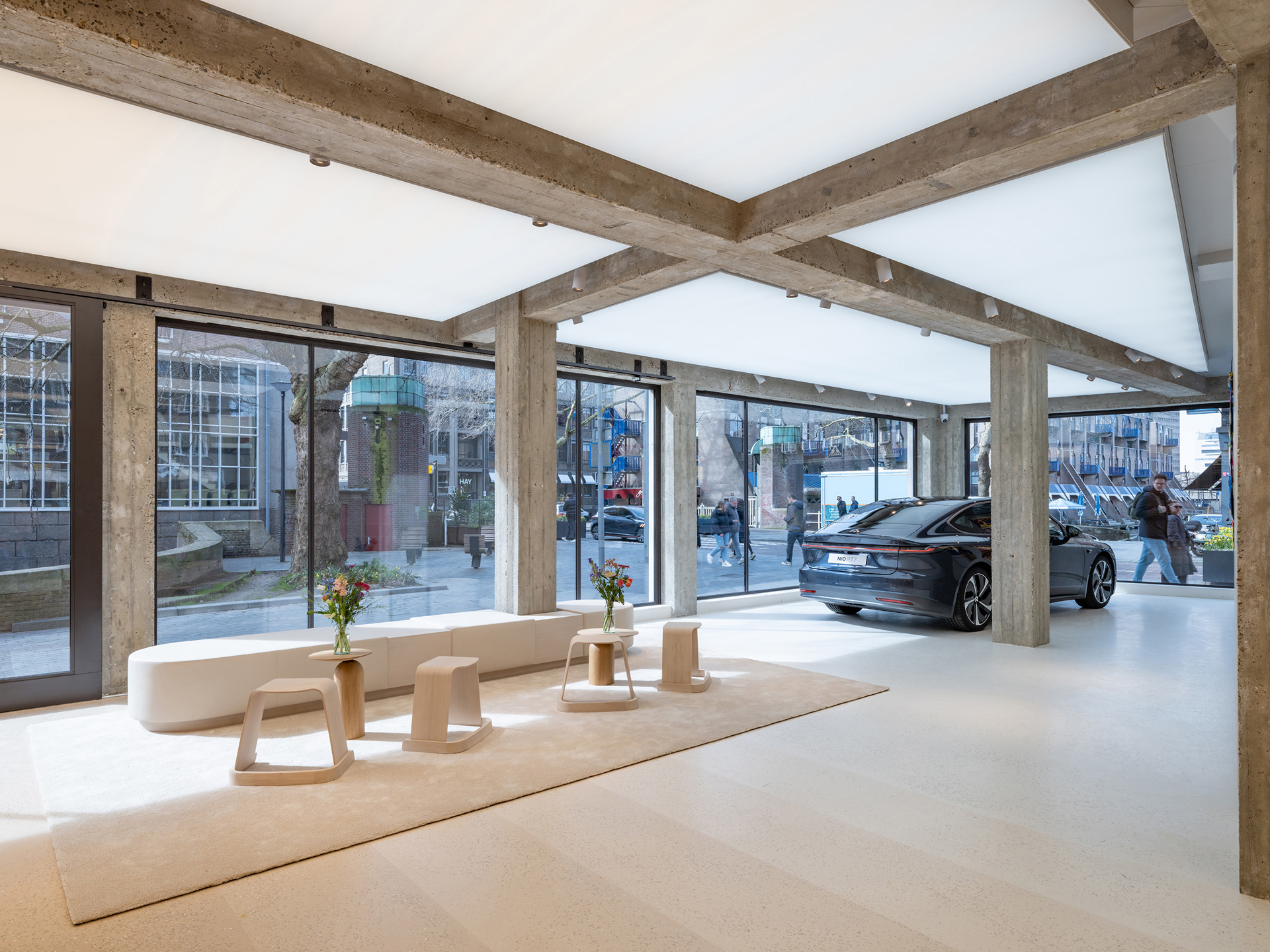 MVRDV - NIO House Rotterdam