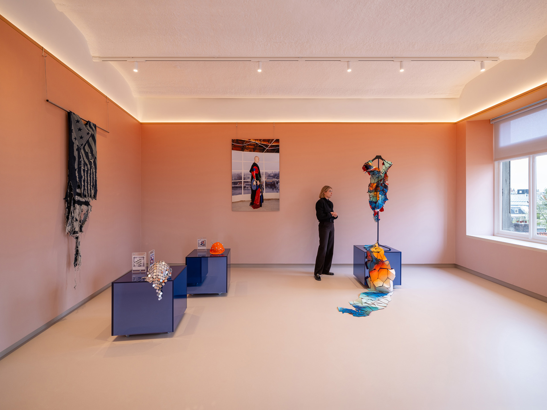 MVRDV - NIO House Amsterdam